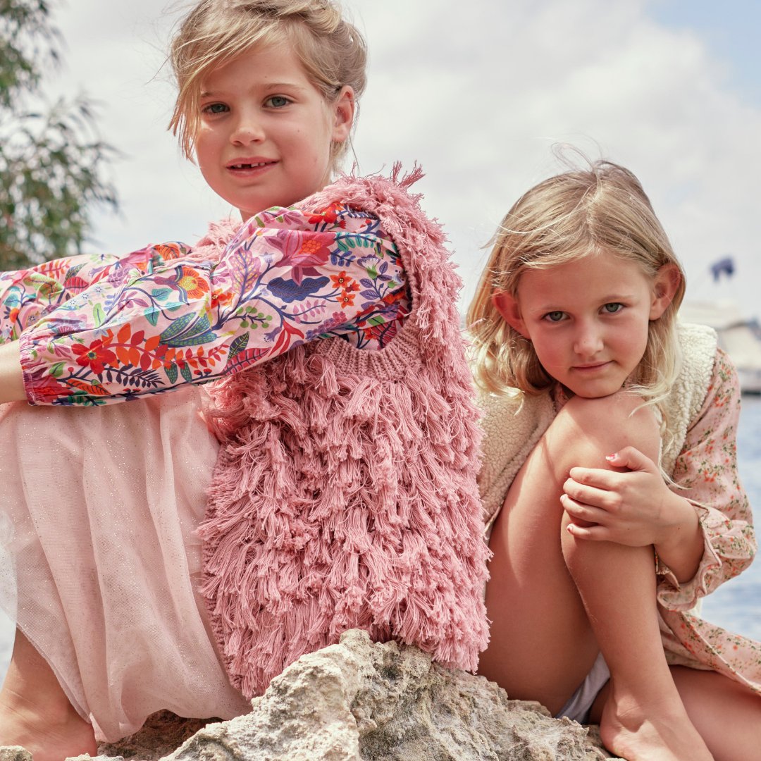 Alex & Ant – Daisy and Hen