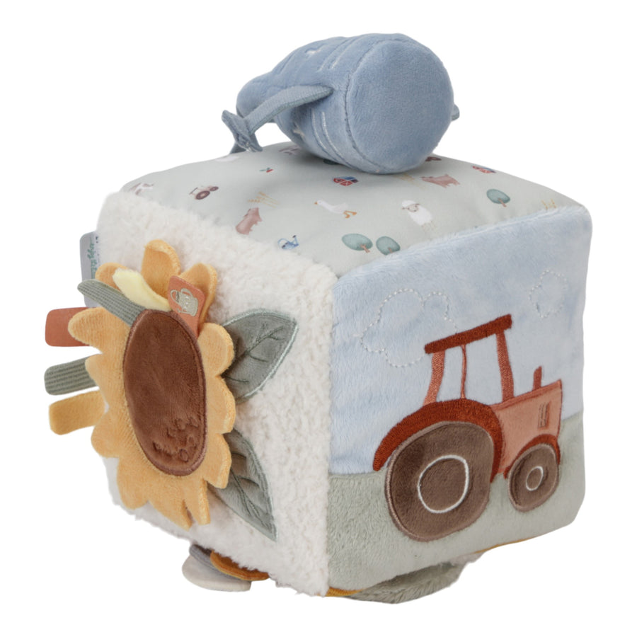 Little Farm Soft Activity Cube – Daisy and Hen