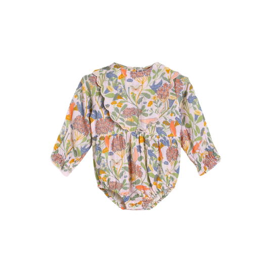 Alex & Ant – Daisy and Hen